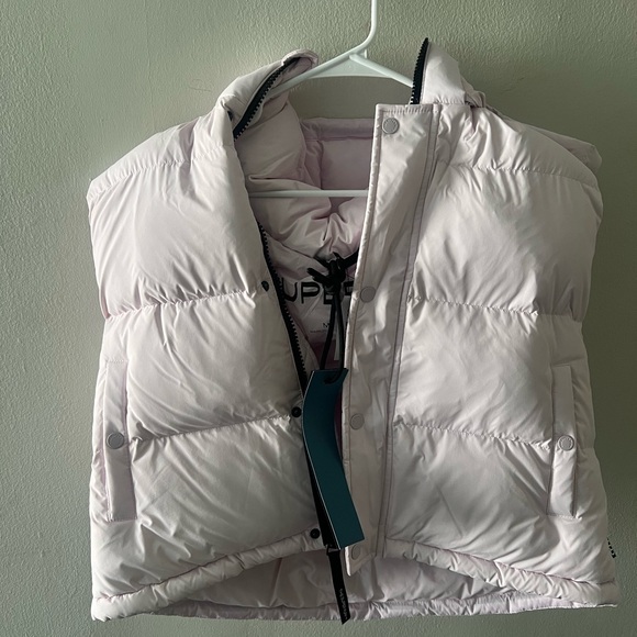 Aritzia | Jackets & Coats | Aritzia Superpuff Vest | Poshmark
